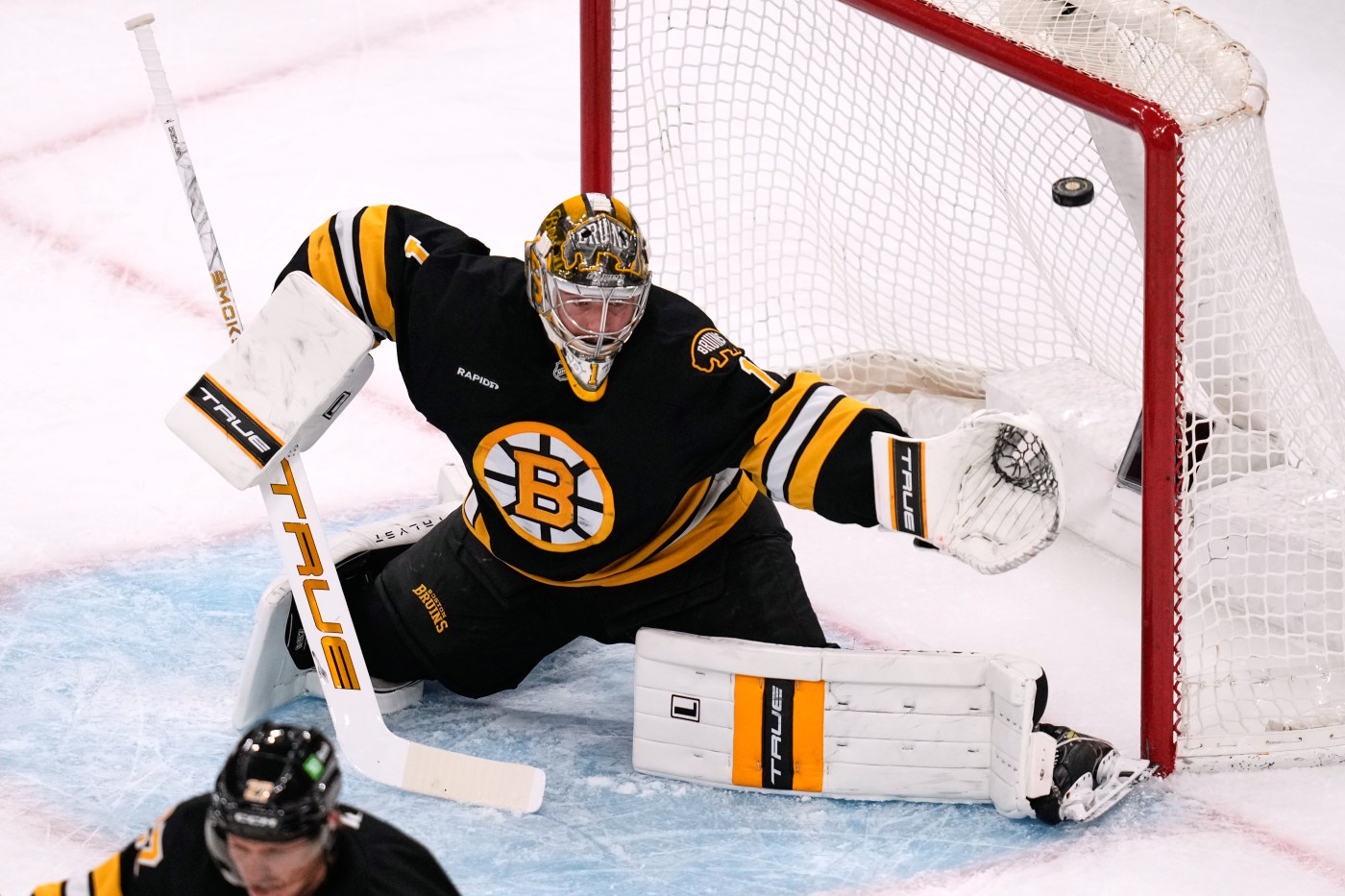 Bruins’ road show continues in Dallas