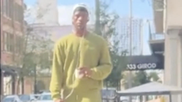 Watch Bettor Confront Jimmy Butler for Losing Him $30,000 Prop Bet