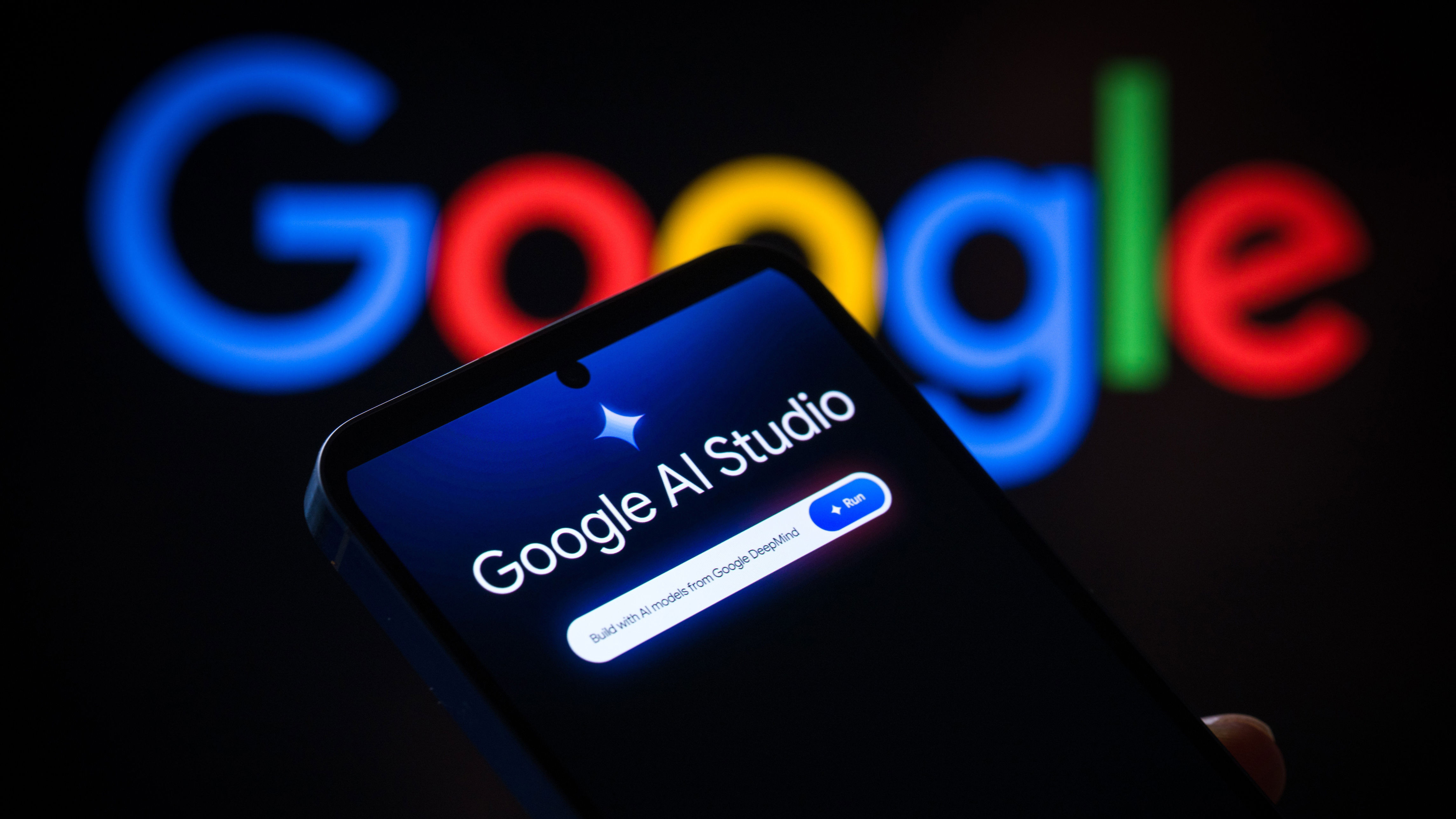 Google AI Studio to Get Mobile App For Vibe Coding on the Go
