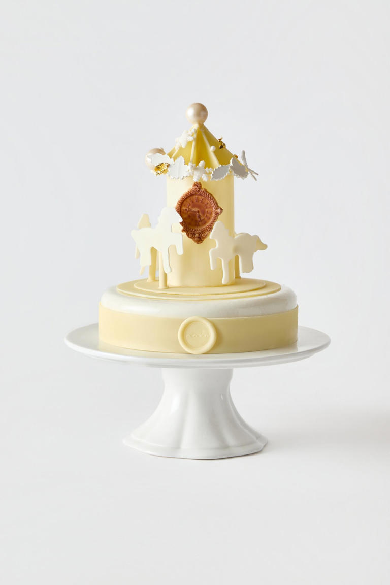 50만원 vs 1만8800원…크리스마스 케이크도 양극화