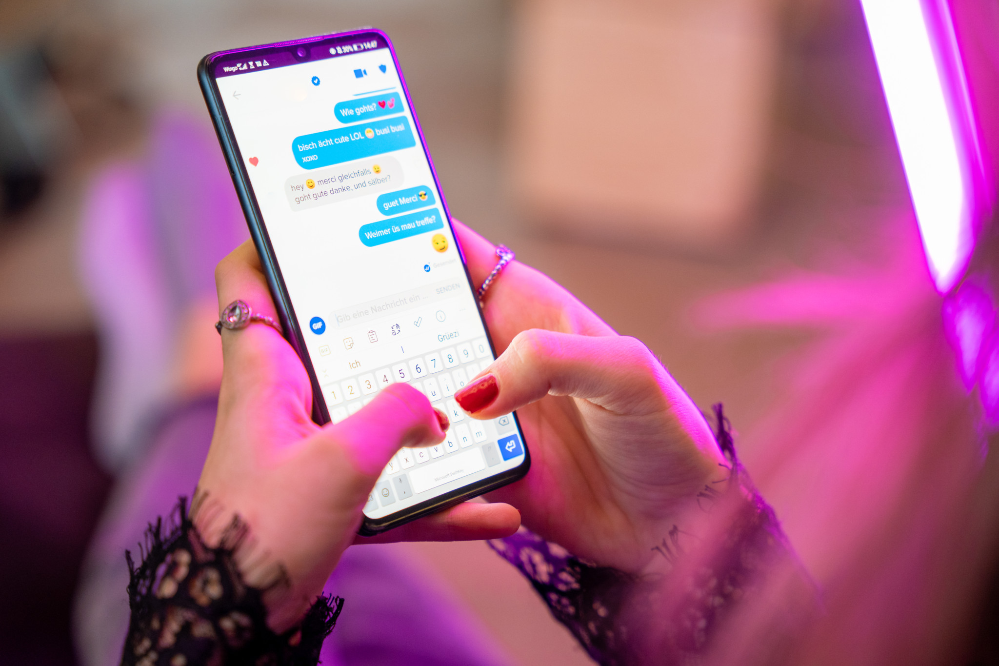Der grosse Krypto-Betrug: Wie Schweizer Opfer auf Tinder abgezockt wurden