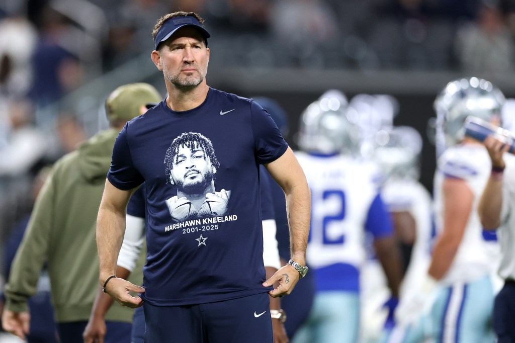 Cowboys and Raiders honor Marshawn Kneeland in first Dallas game since ...