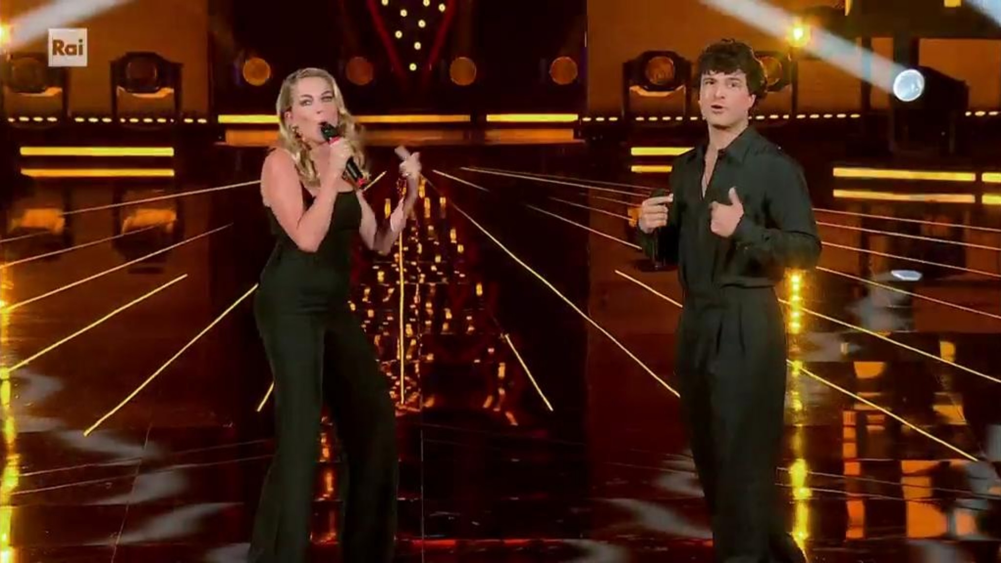 The Voice Senior, Claudia Gerini e Leo Gassman conquistano i coach con ...