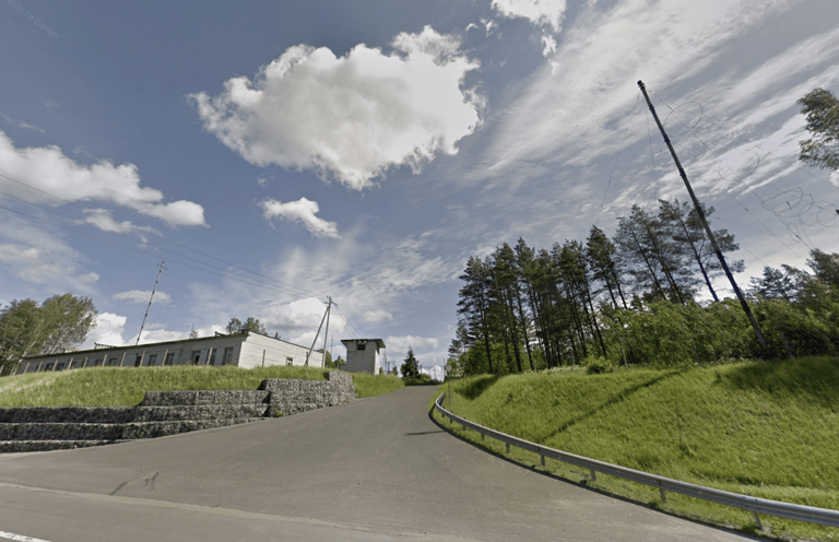 Vladimir Putin's 'Doomsday Radio' spells out name of Nato country in ...