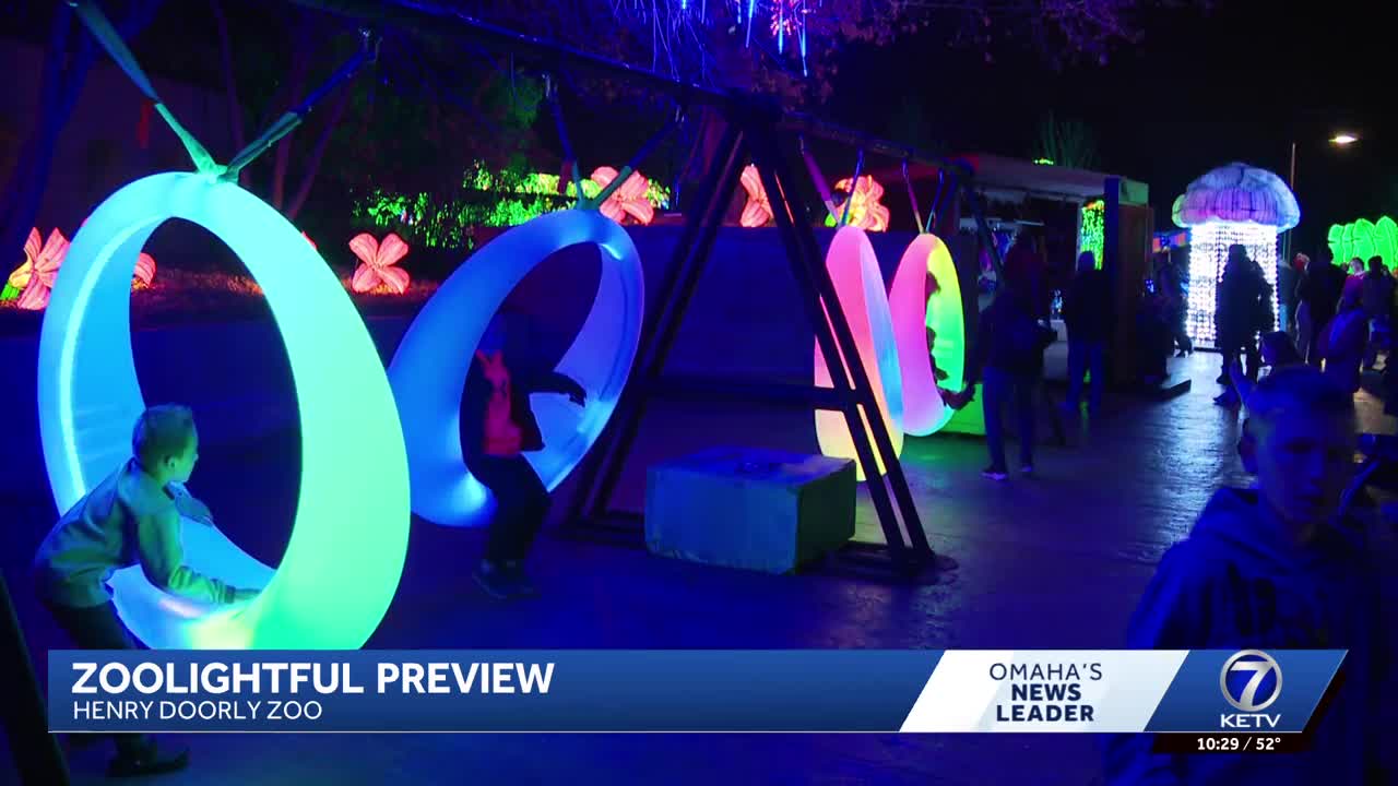 Omaha's News Leader gets a preview of "Zoolightful" at the Henry Doorly Zoo