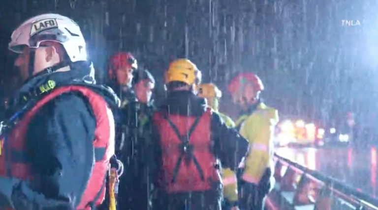 Swift-water rescue effort in fast-moving L.A. River called off