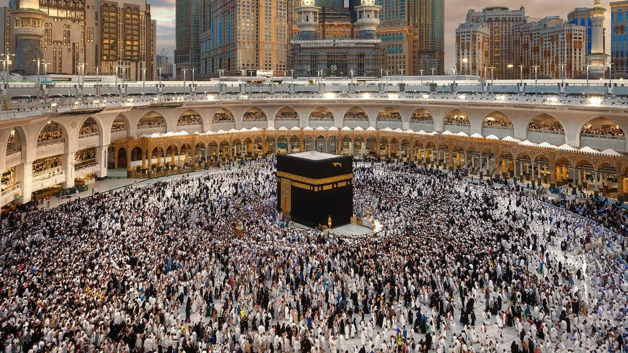 Saudi Visa For Indians: A Complete Guide To Tourist, E-Visa, Visa-On ...