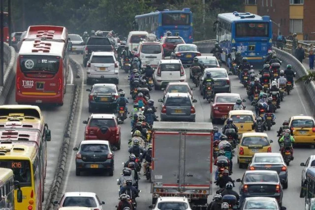 Evite multas: pico y placa en Bogotá para el martes 23 de diciembre de 2025