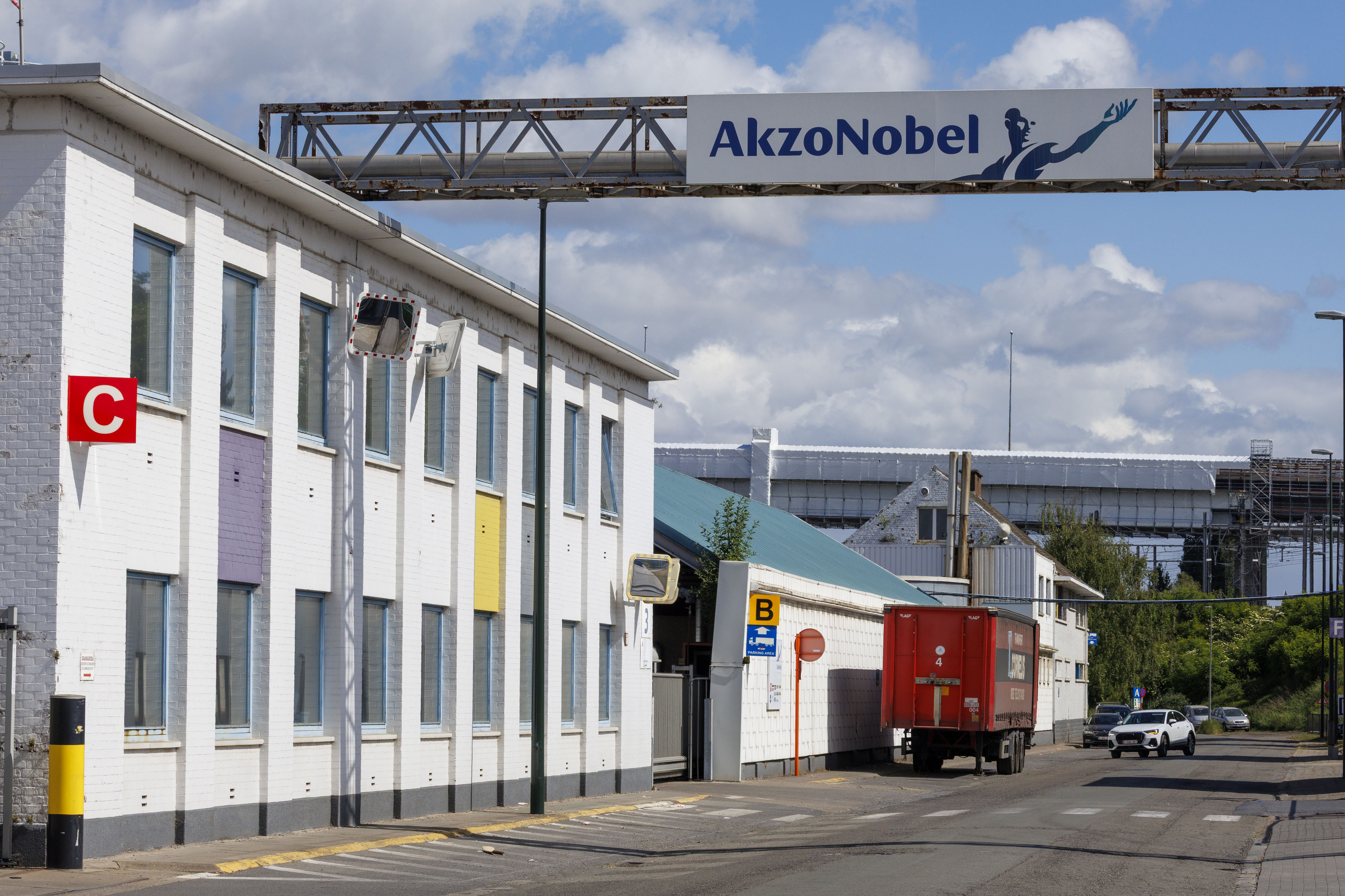 Verfbedrijven AkzoNobel en Axalta kondigen fusie aan