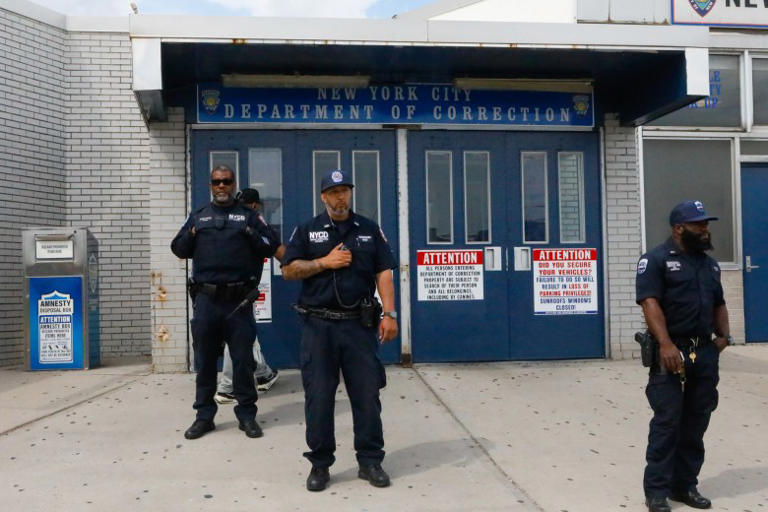 Assaults, chaos and deception: New Rikers report details widespread ...