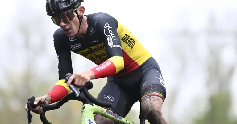 Thibau Nys geeft een nieuwe update over de medische problemen met zijn rug