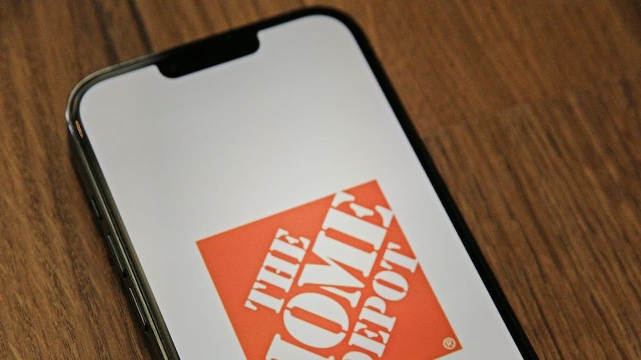 Home Depot Stock Slips Premarket Ahead Of Q3 Report, Retail Traders ...