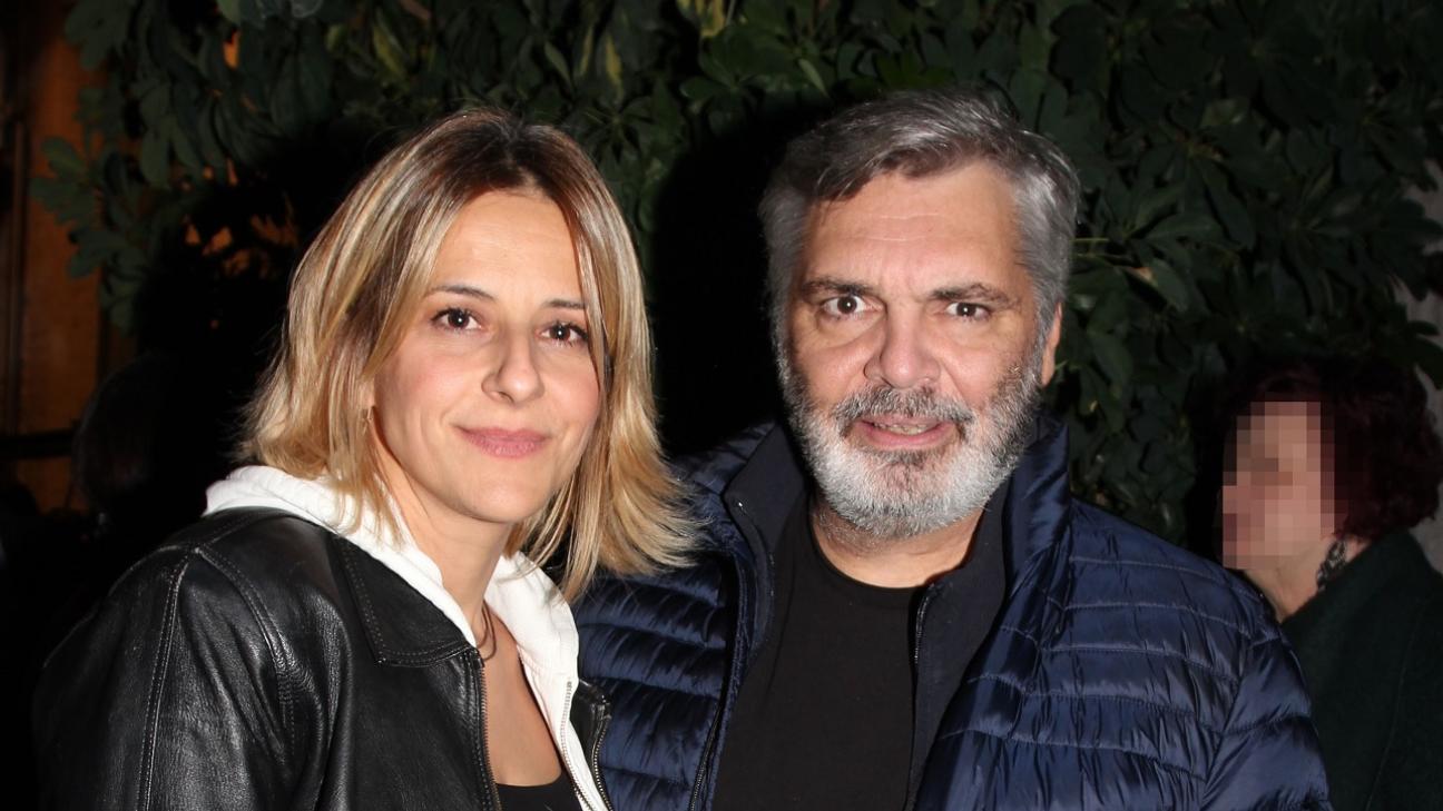 Ο Άλκης Κούρκουλος με τη σύντροφό του, Δήμητρα Σταθοπούλου, σε χαλαρή ...