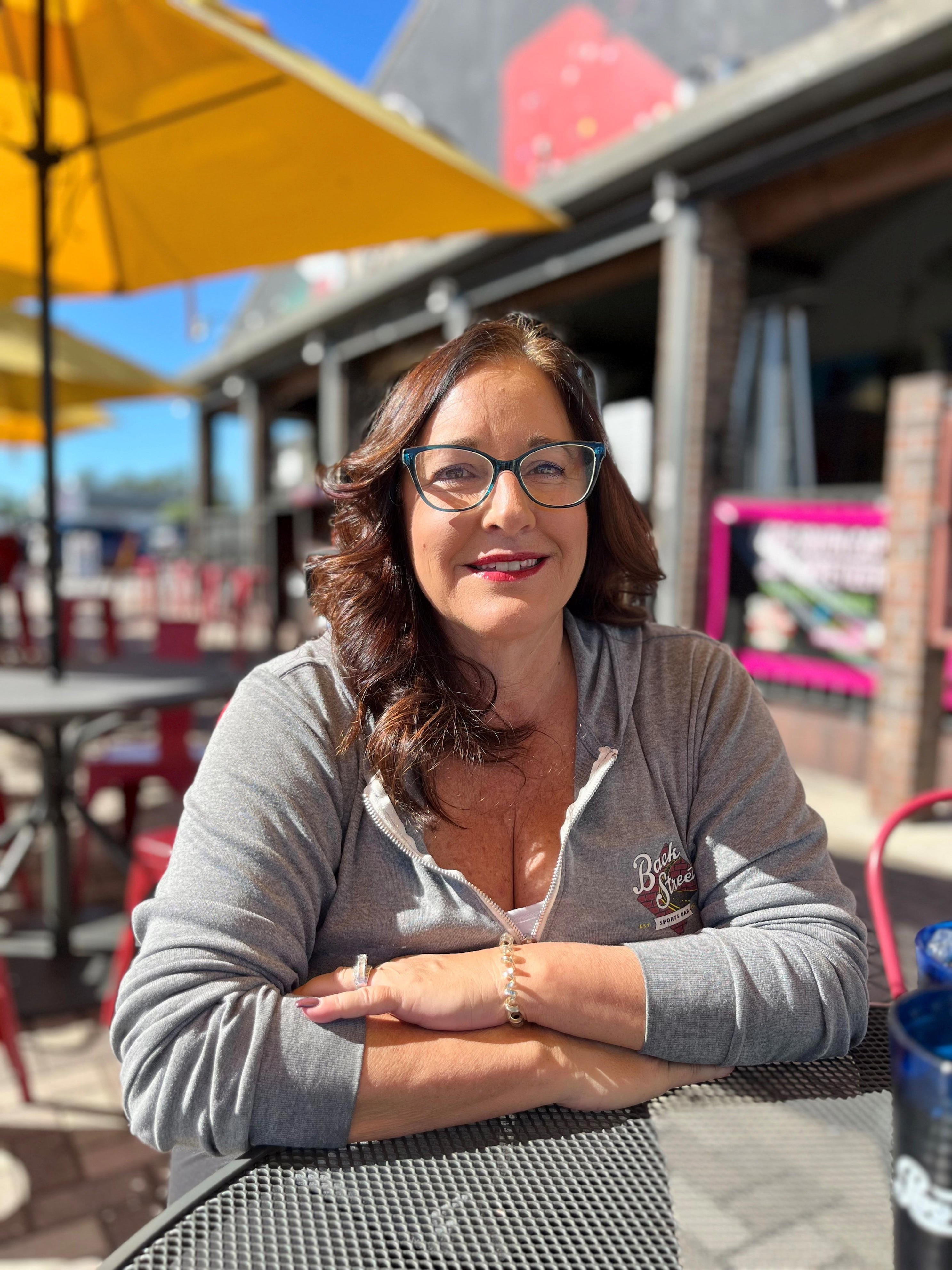 Popular Cape Coral sports bar celebrates 30 years on a back street in ...