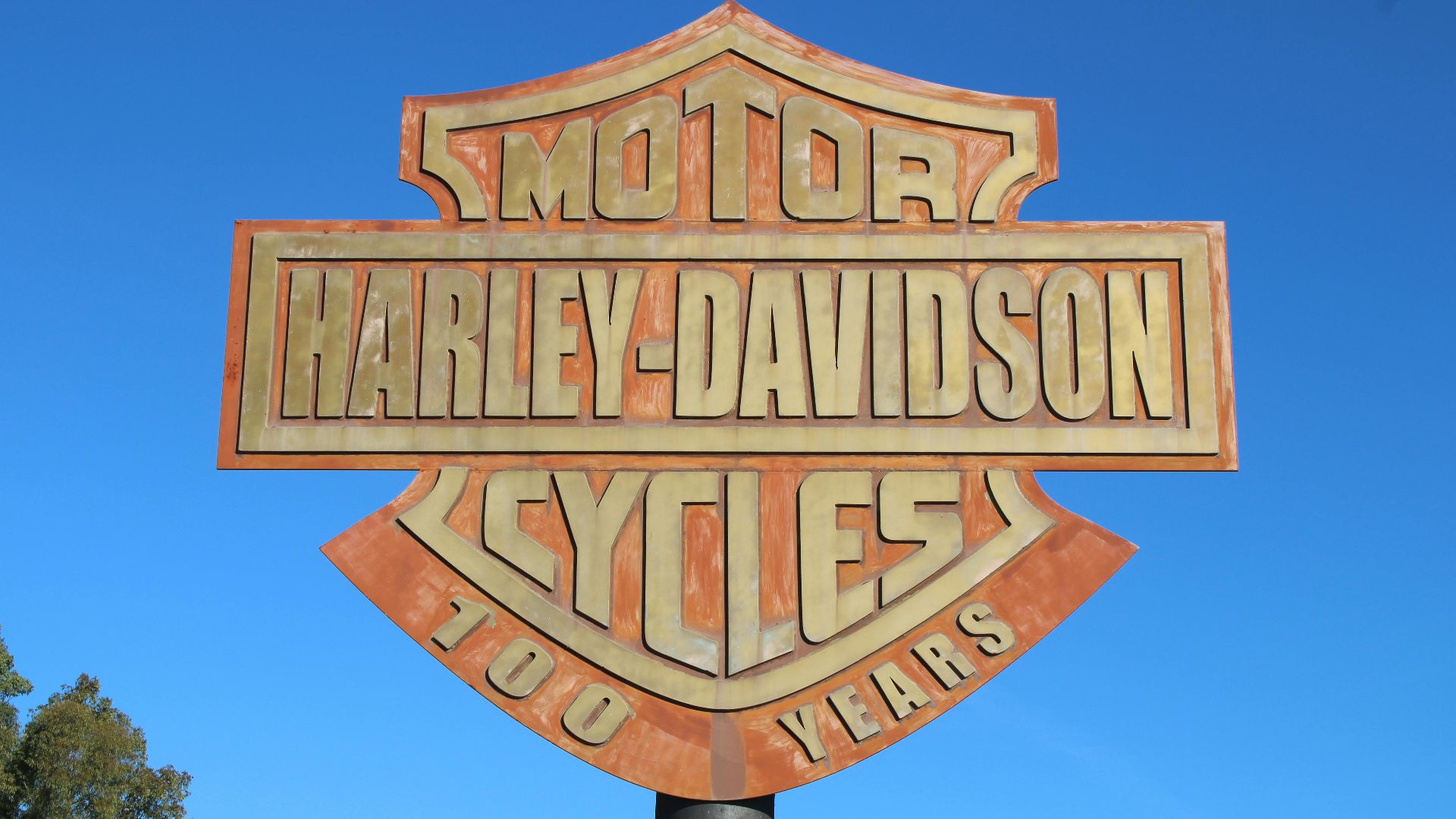 The Hidden Meaning Behind The Harley-Davidson Bar And Shield Logo