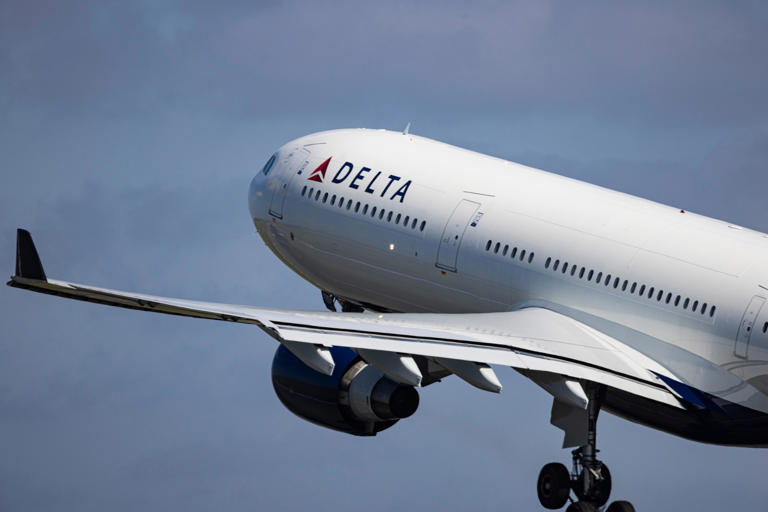 Passengers flying from Newark to Copenhagen were stranded overnight ...