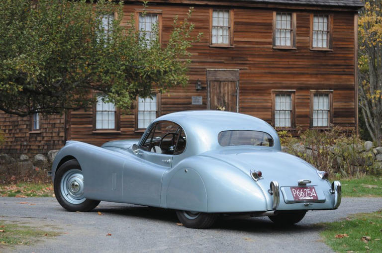 A DIY’er Transforms This 1951 Jaguar XK120 From Barn Find to Dream Car