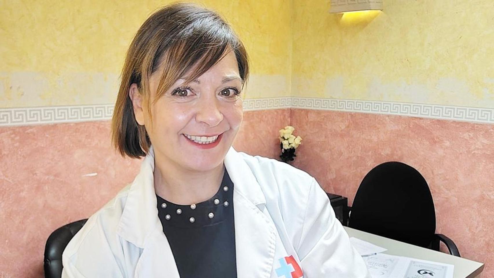 Laura (46) abre un nuevo negocio para dejar de fumar con hipnosis: "Los ...
