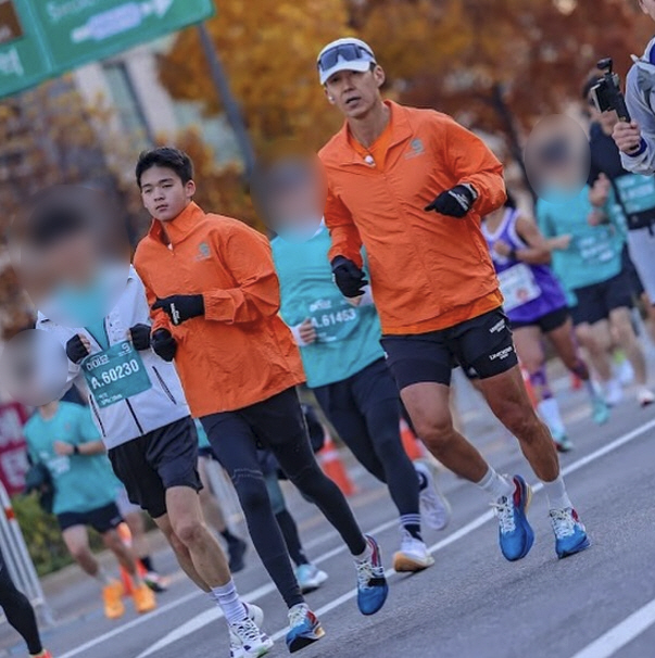 Sean ♥ Jeong Hye-young, third, please join me in the marathon with my ...