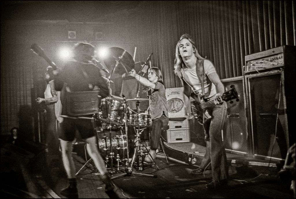 Mark Evans erzählt, warum er bei AC/DC gefeuert wurde