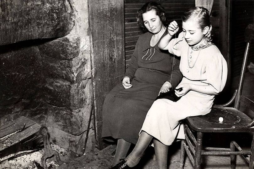 Sick marriage of a 22-year-old man to shy little girl - and her mum ...