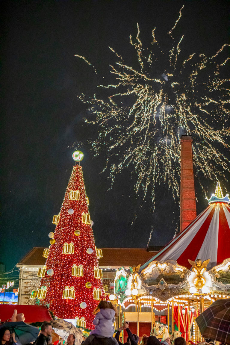 Κερδίστε 5 διπλές προσκλήσεις για το ΔΕΗ CHRISTMAS FACTORY στην ...