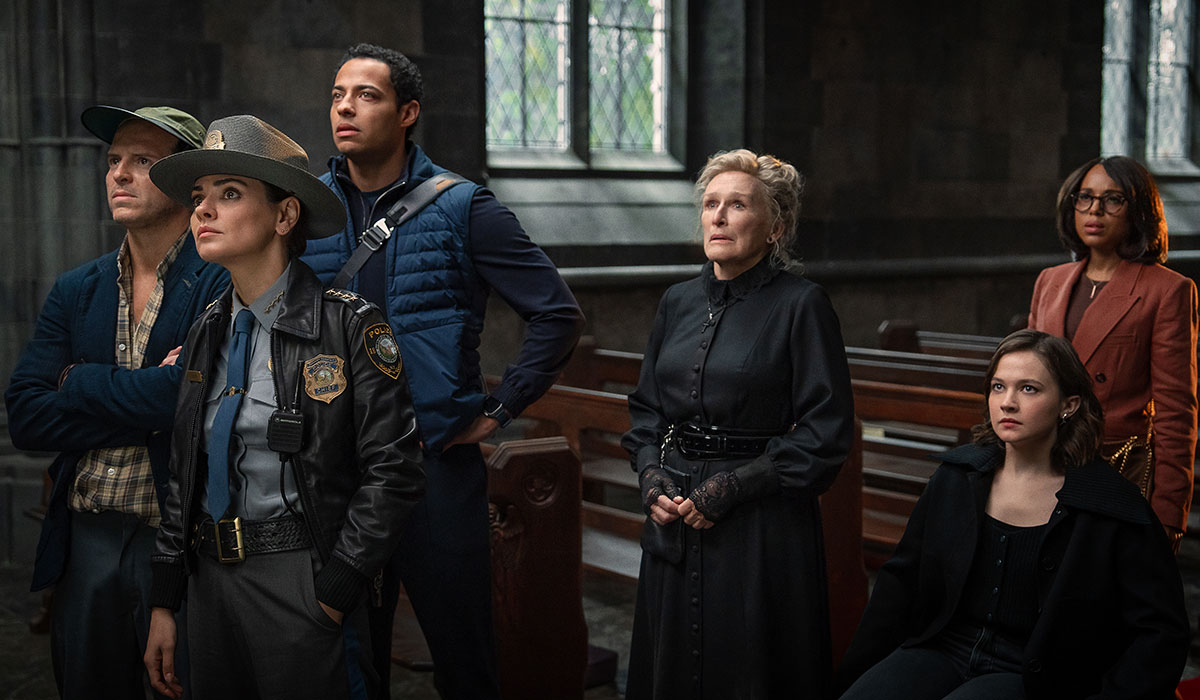 WATCH: Two Irish stars steal the spotlight in Knives Out 3 trailer