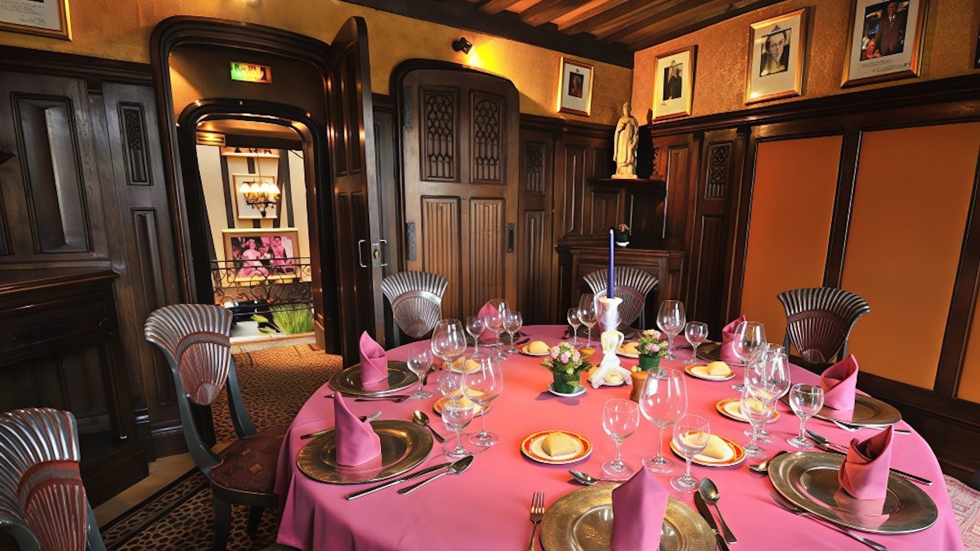 « Un véritable voyage dans le temps » : ce restaurant à Rouen est l’un ...