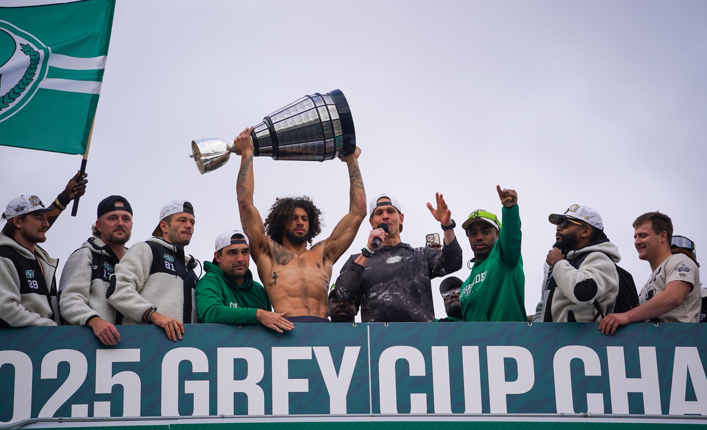'Not a dream': Grey Cup champions Saskatchewan Roughriders hold parade ...