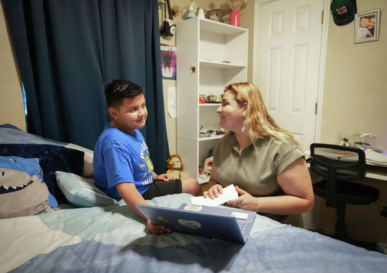 'Ripping our hearts out': Austin ISD communities grieve proposed school ...