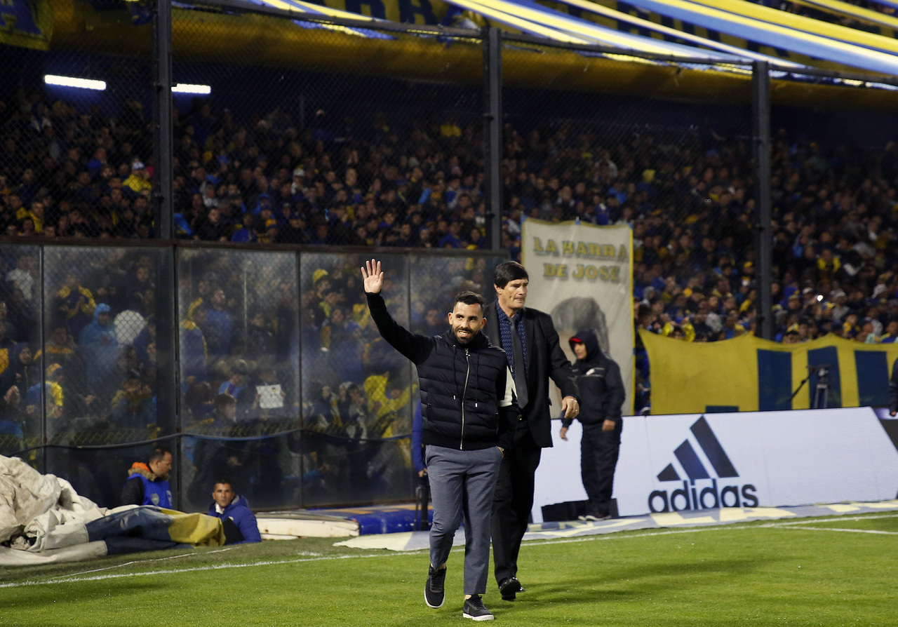 Tévez retorna a La Bombonera como rival, em jogo decisivo e repleto de ...