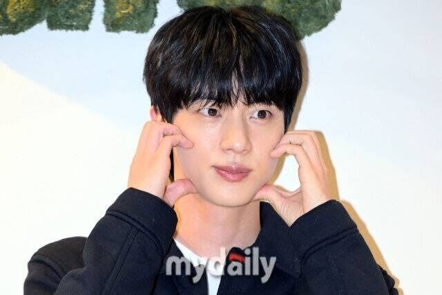 KAREN ATTACKS JIN: Middle-Aged Woman Charged With Sexual Assault After ...