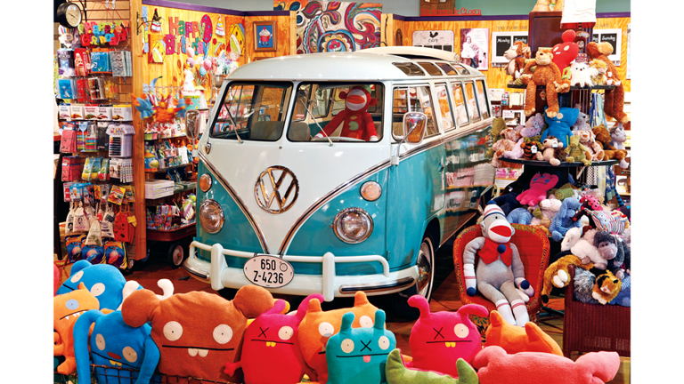 The VW Microbus Was Never Cool, Which Made It the Coolest Car of the ’60s
