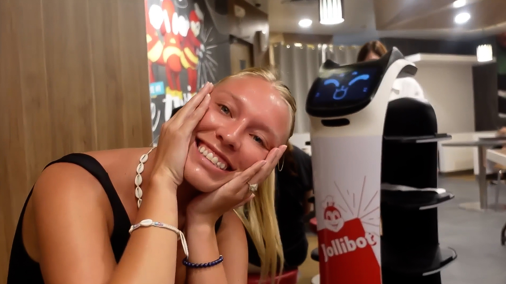 What’s It Like Eating at Jollibee in Manila?