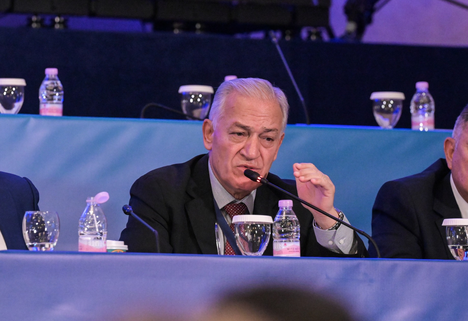 ΚΕΔΕ: Έκτακτη συνεδρίαση για τη «μοιρασιά» 105 εκατ. ευρώ στους Δήμους