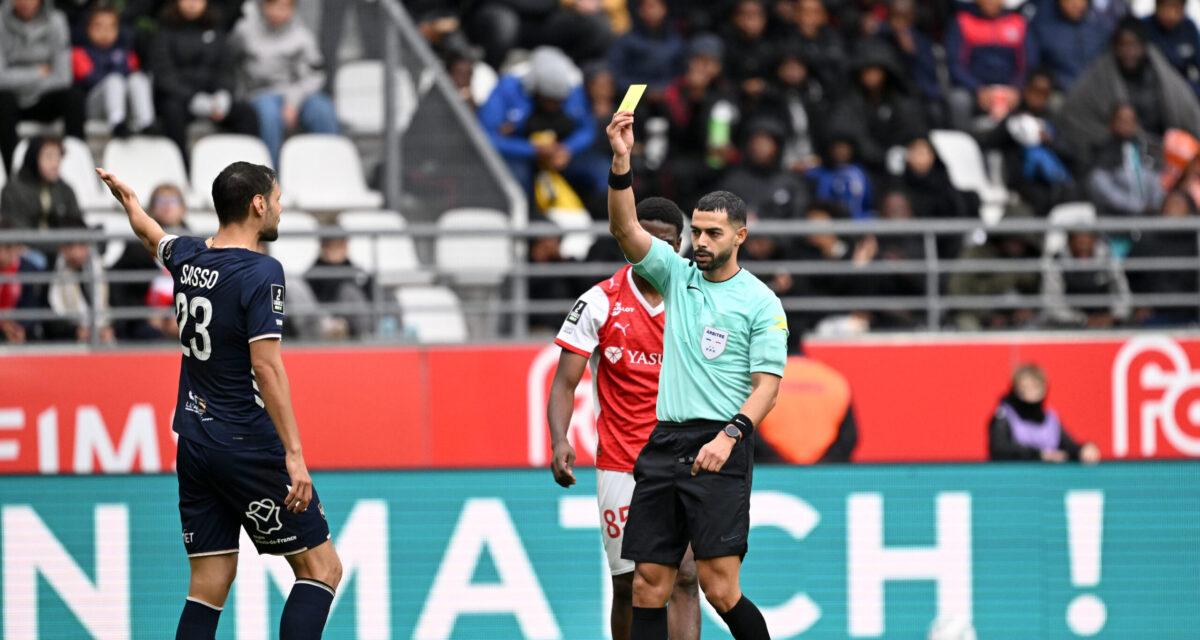 Ligue 2 : les arbitres de la quinzième journée