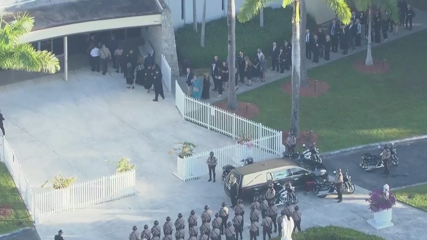 Procession, private mass underway for fallen Miami-Dade Sheriff's ...