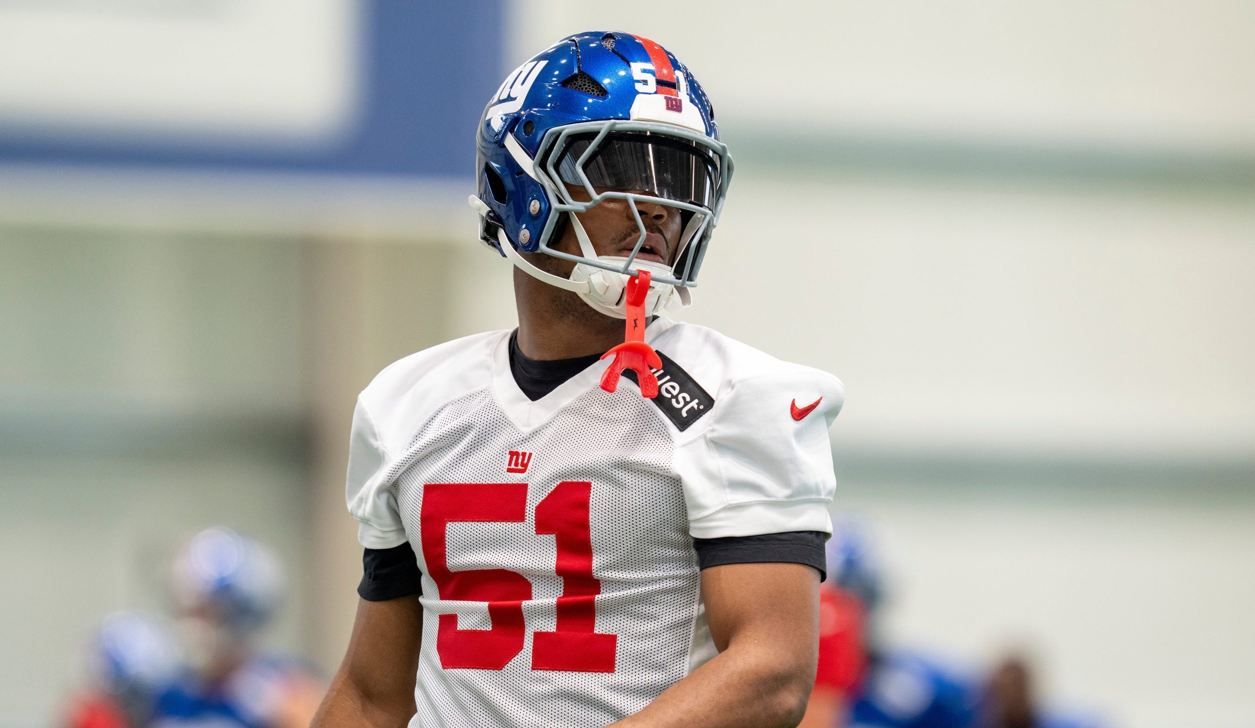 Radio hosts torch Giants, disappointing rookie