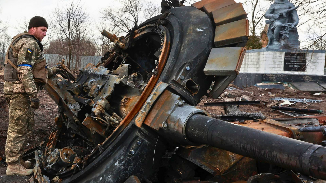 Crimea Is Done—Ukrainian SOF Torches More 3 Crimean Fuel Depots In ...