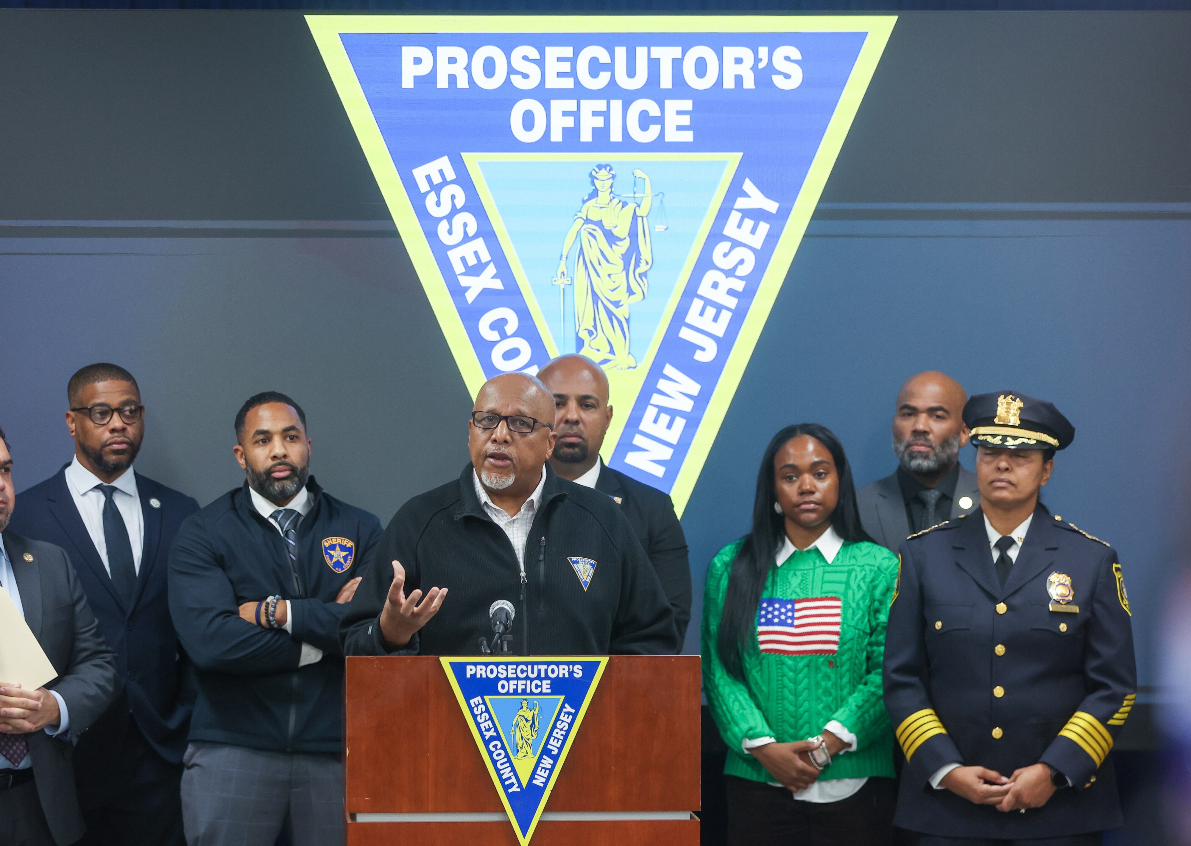 10-year-old football player killed in shooting had a pure soul, mom ...