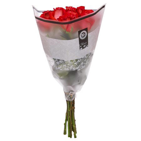 Kourtney Kardashian’s Red Rose Christmas Tree Is Pure Modern Romance ...