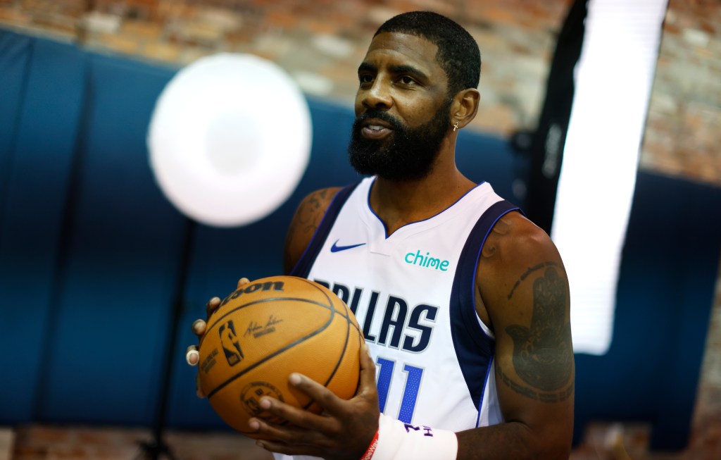 NBA insider provides surprising update on Kyrie Irving's injury timeline