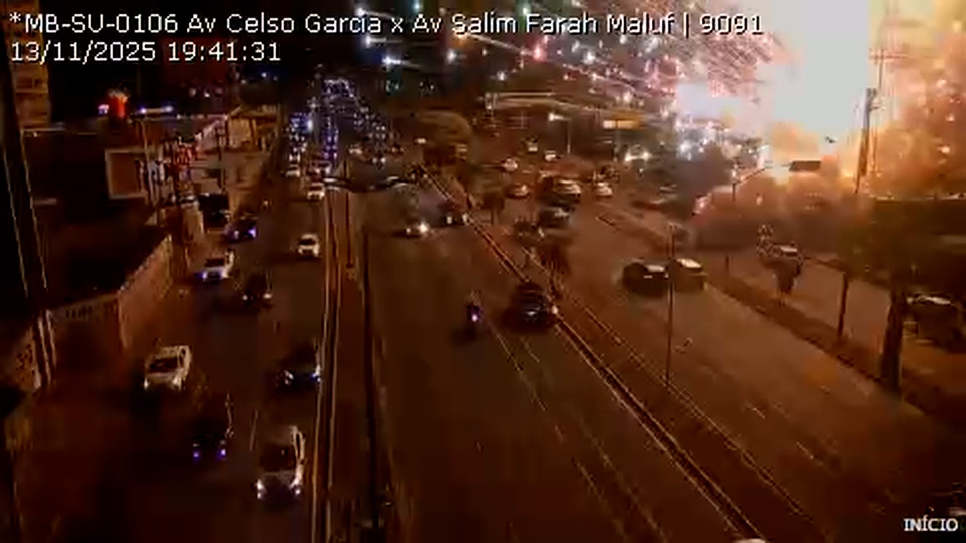 CCTV captures deadly fireworks explosion in Brazil