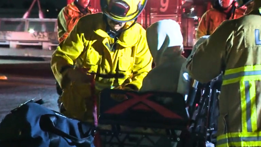 Man slips, gets trapped under Los Angeles’ 6th Street Bridge