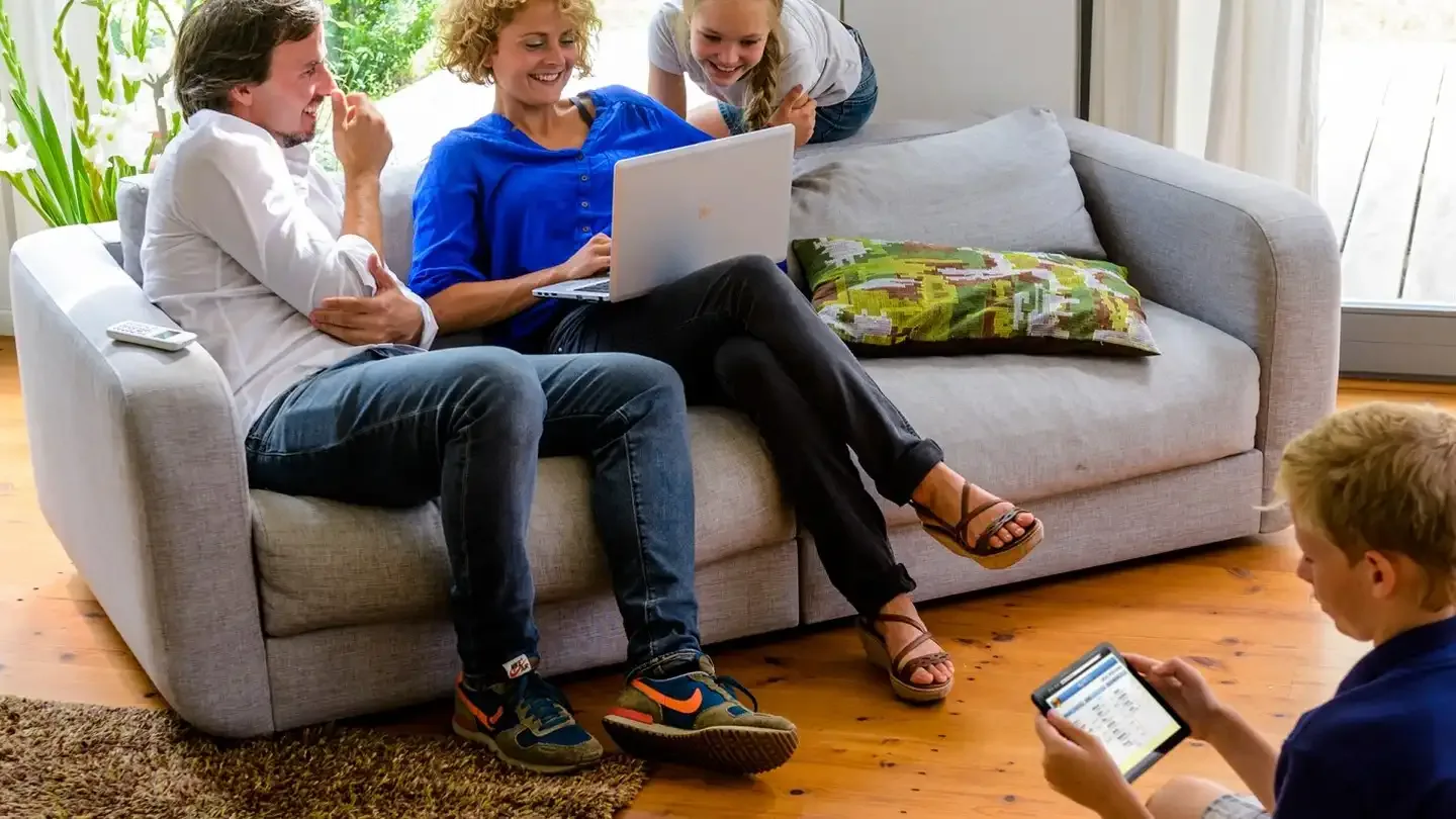 Turn your browser into a full-blown PC with Puter