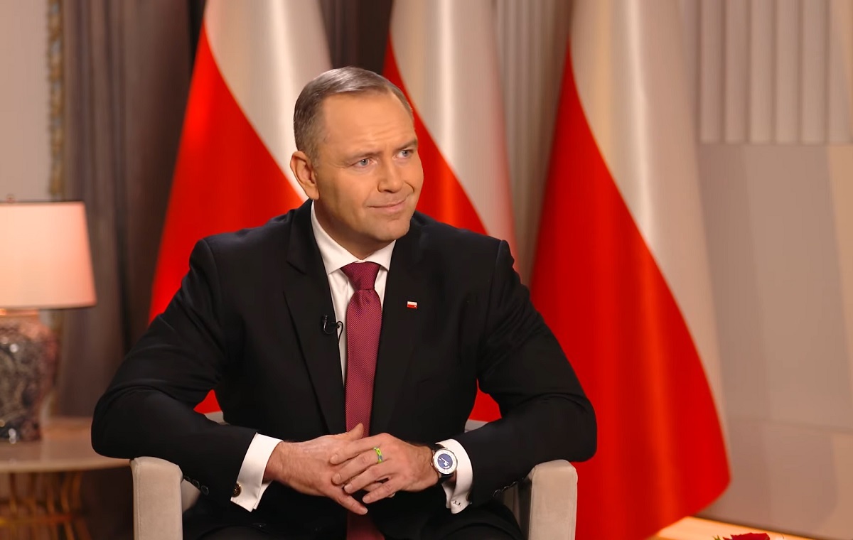 Nawrocki: Prezydent antykomunista, a marszałek postkomunista