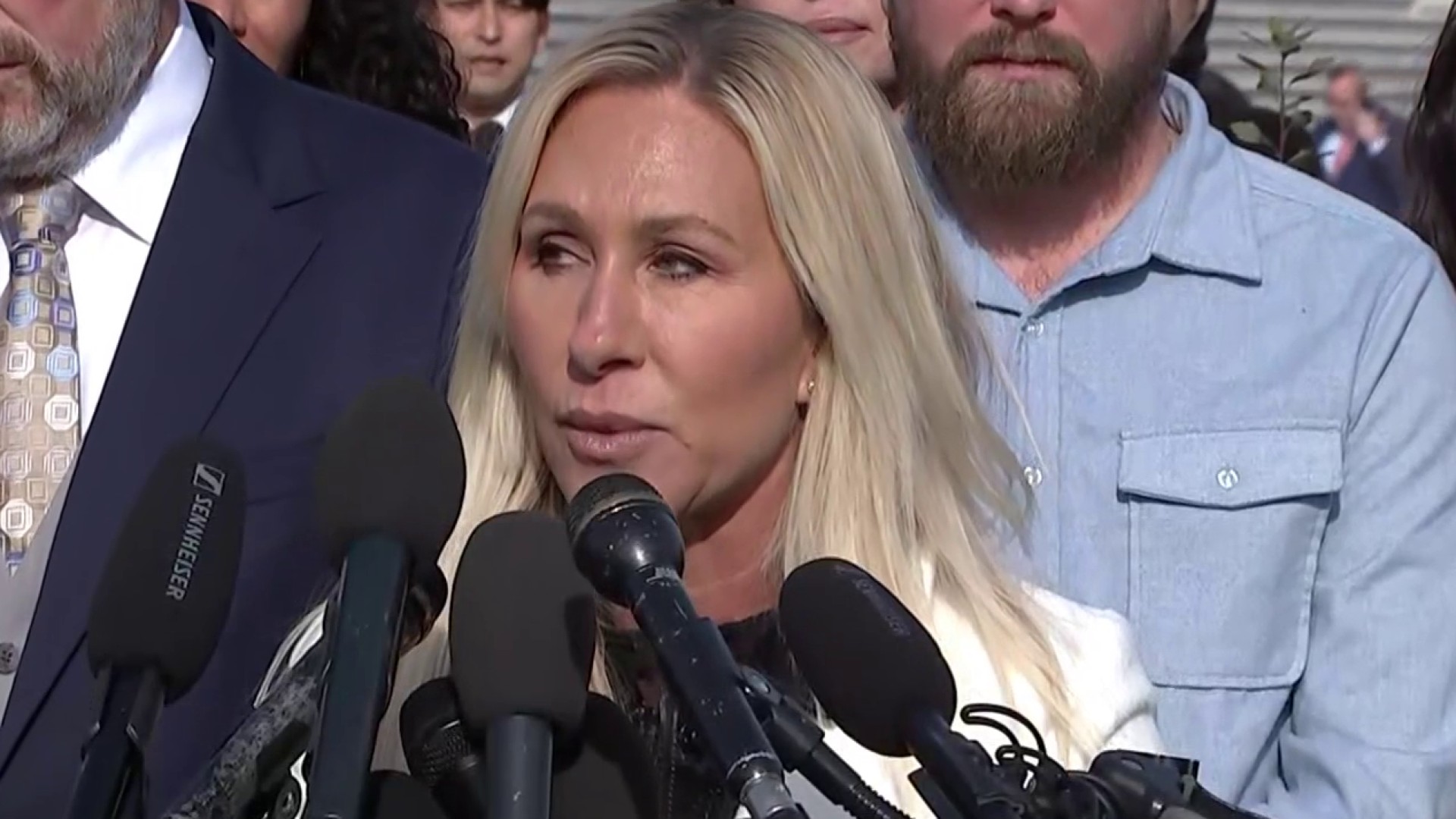 Reps. Marjorie Taylor Greene, Khanna and Massie speak ahead of Epstein vote