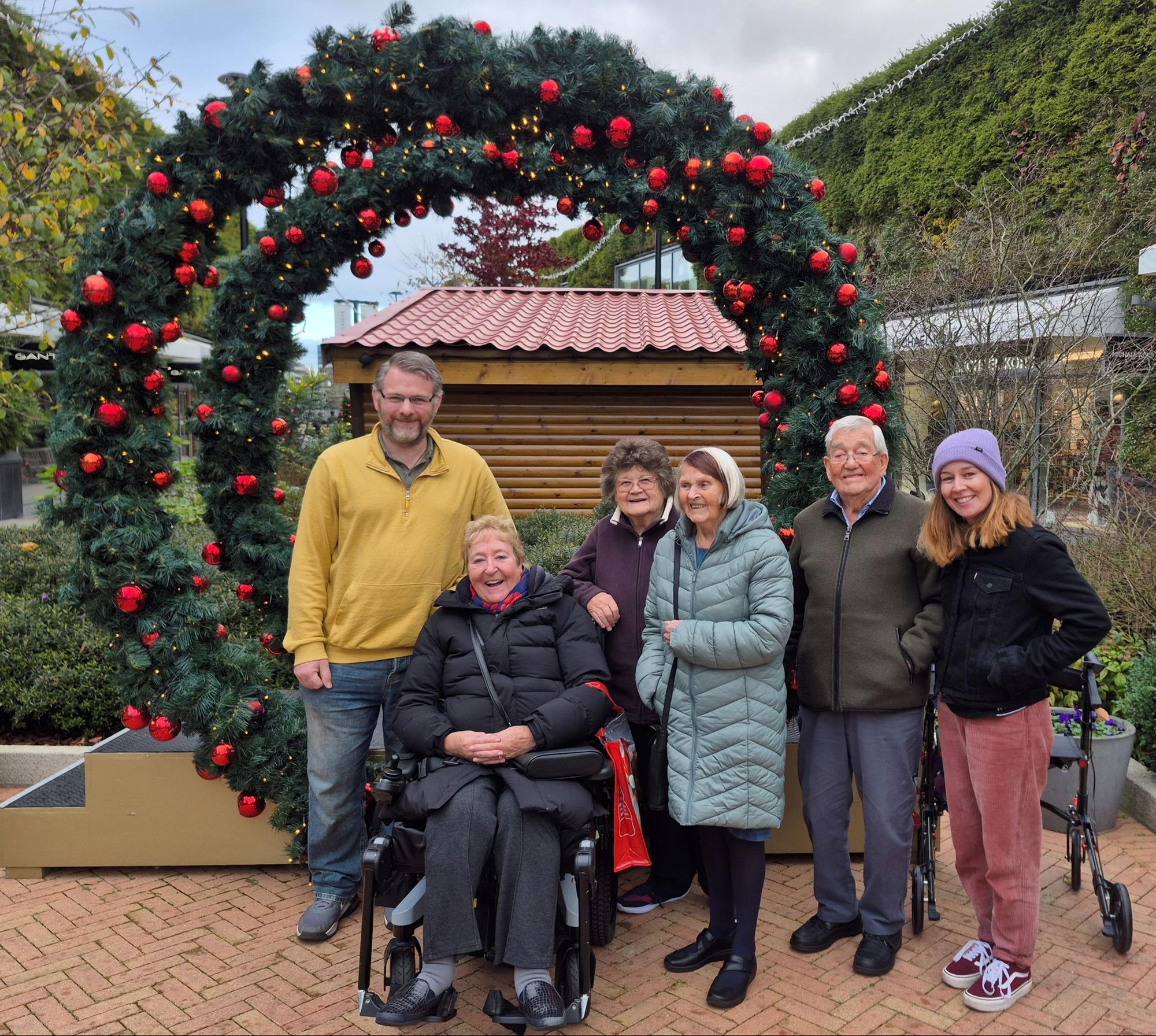 Eastbourne care home residents uplifted with seasonal retail therapy trip!
