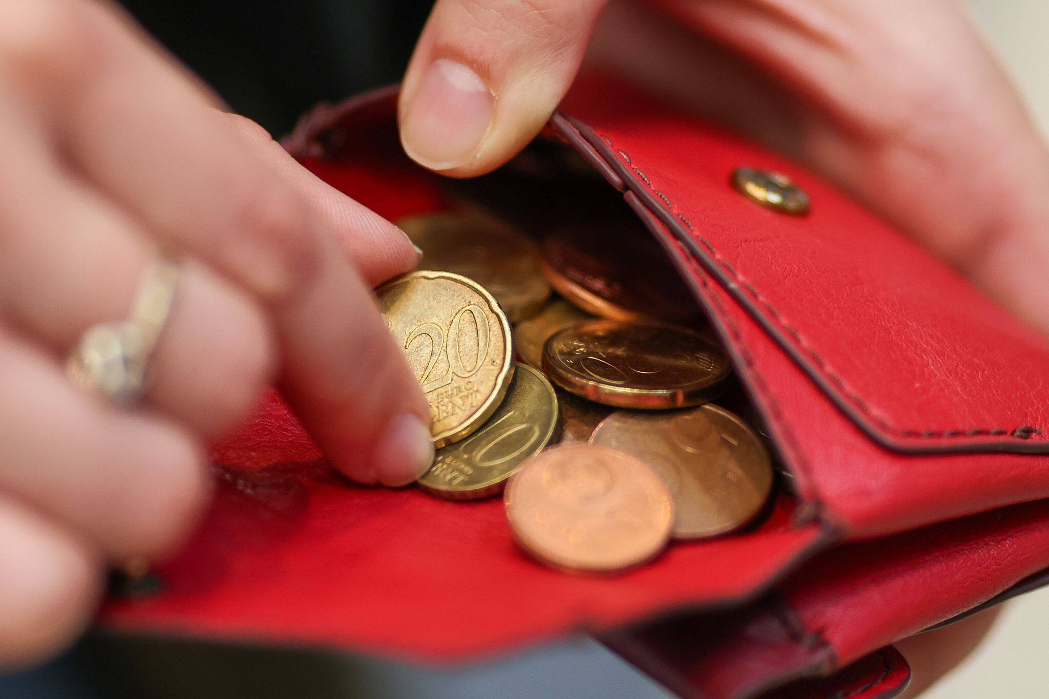 NVV erhöht Fahrkartenpreise ab 2026 um 4,9 Prozent