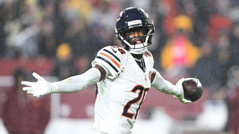 Bears predicted to sign 4-time Pro Bowl DE to $78 million contract